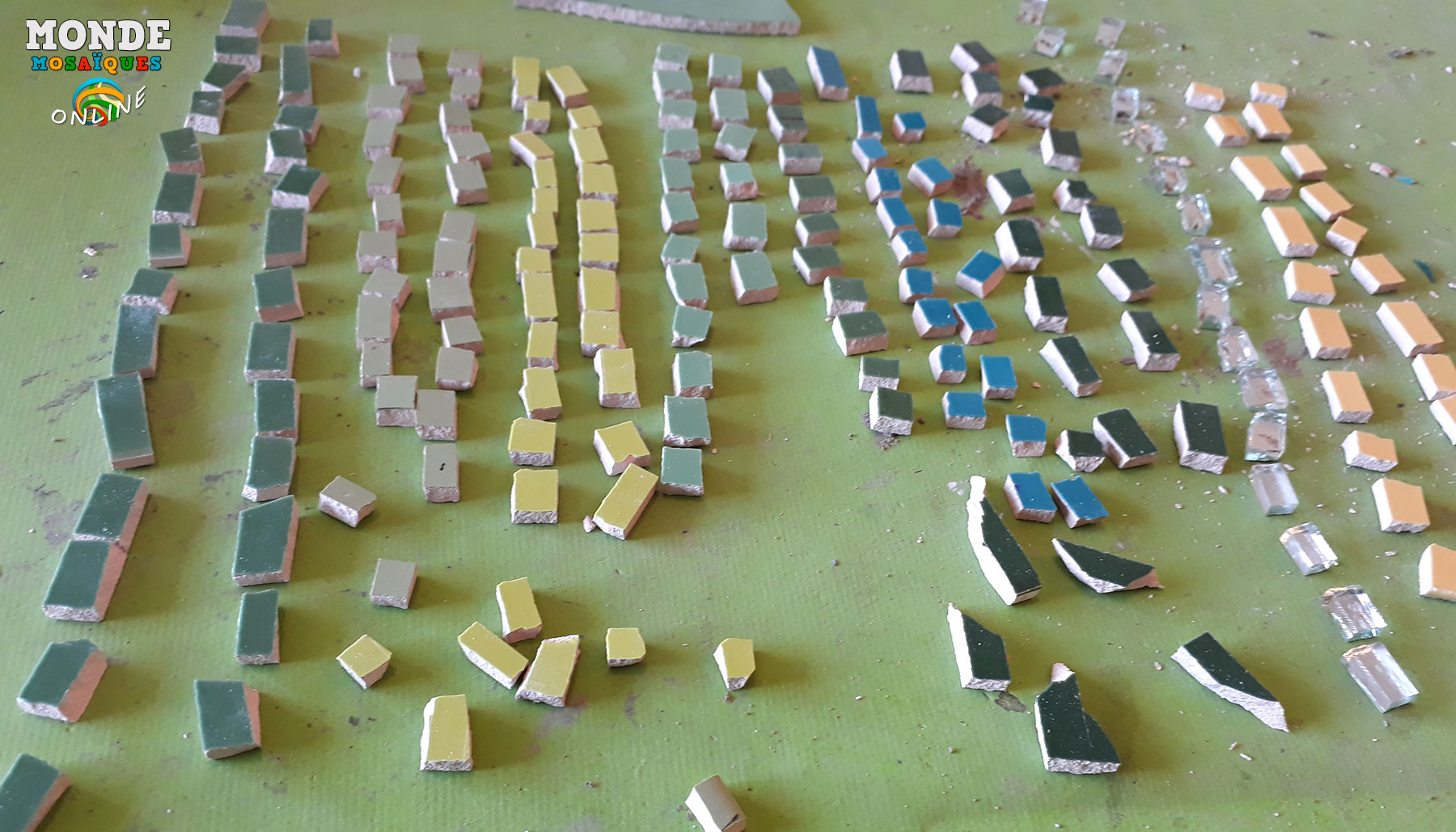 organizar_material_verde_azulejos_3d | Monde Mosaiques